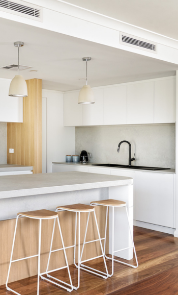 4044 Airy Concrete Mineral Benchtop Surface | Caesarstone Studio