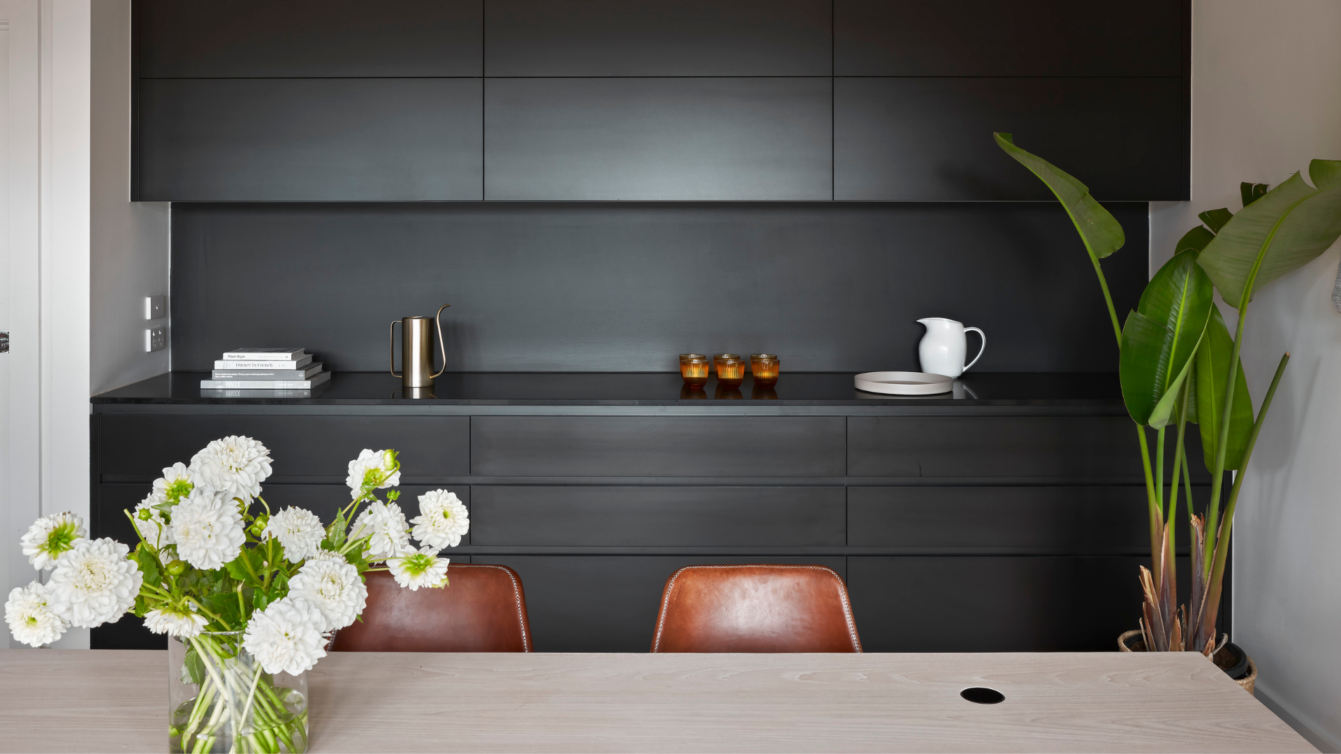 Caesarstone Jet Black by Jasmine McClelland Design