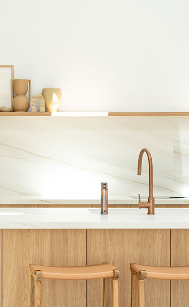 502 Sleet Porcelain Benchtop Surface | Caesarstone Studio
